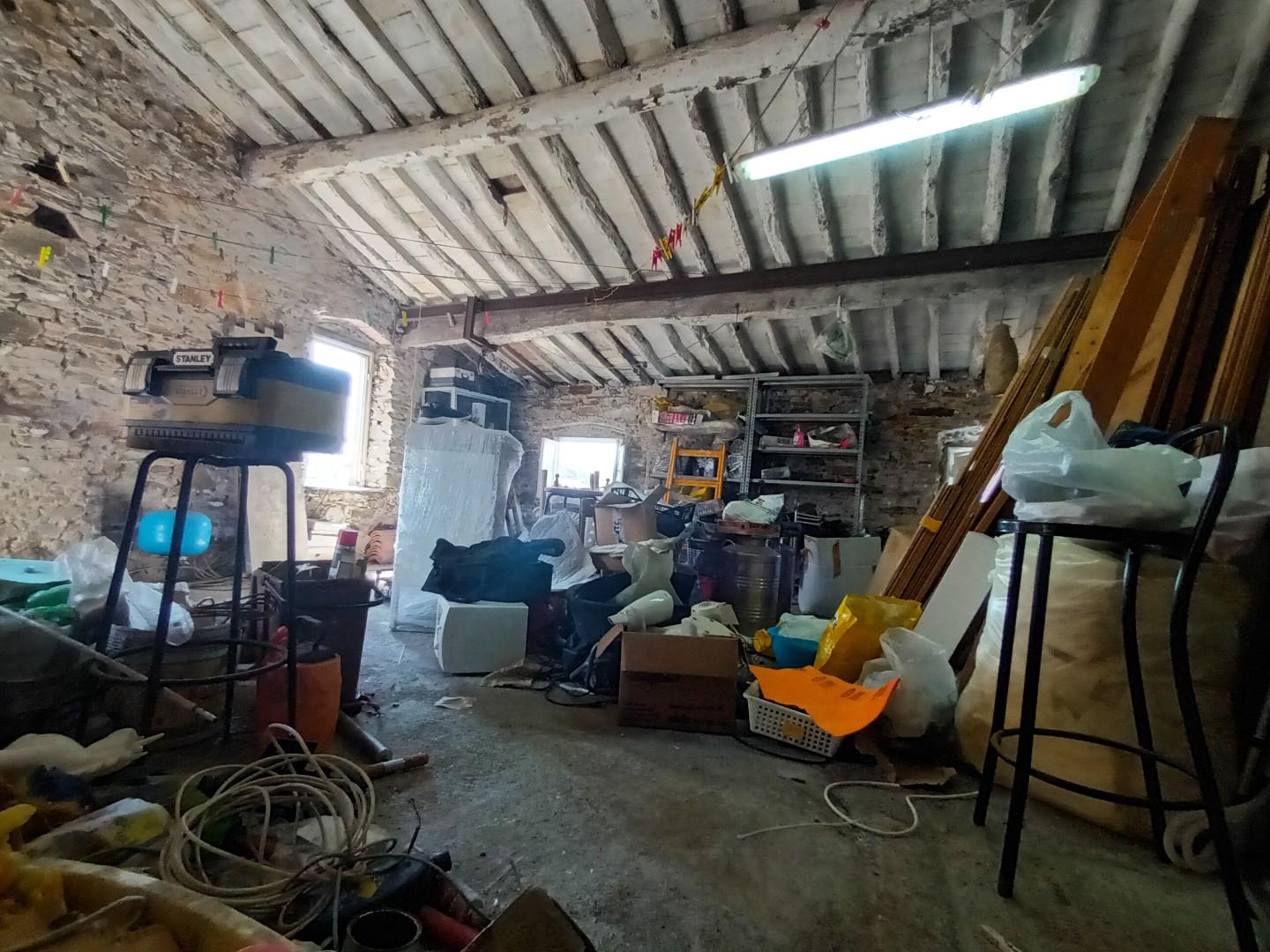 Casa indipendente in vendita a Capannori - santa margherita, 5 locali ...